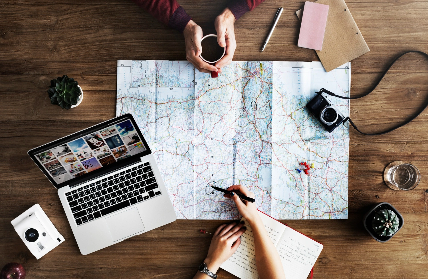14 Best AI Travel Planning Tools Free & Paid [Updated 2026] | CodeConductor